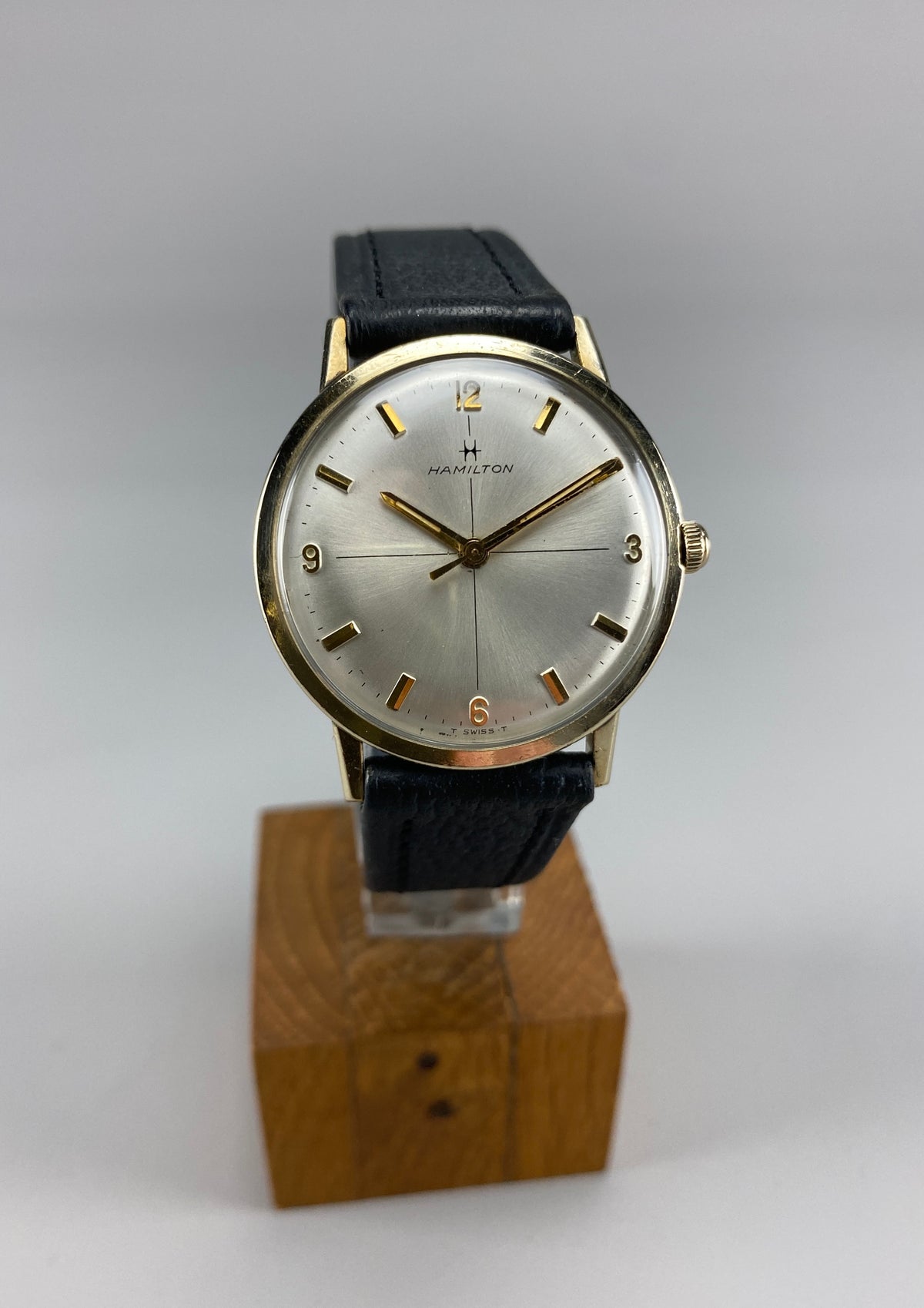 Elegant and Sophisticated 10K Gold Mid-Century Modern Hamilton Wristwa ...